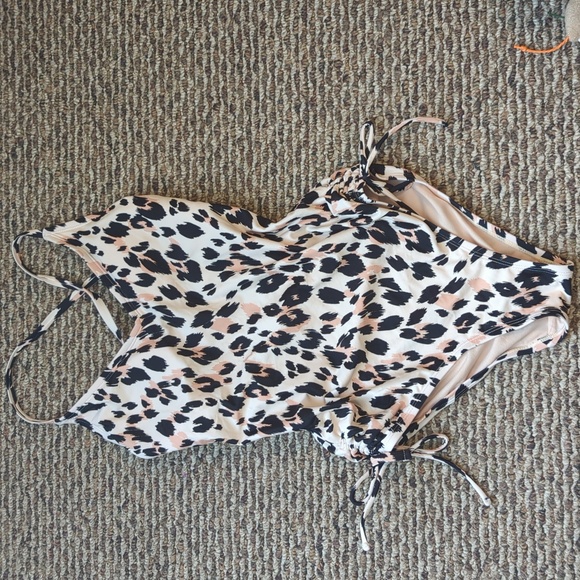 Kona Sol | Swim | Leopard Print Bathing Suit | Poshmark